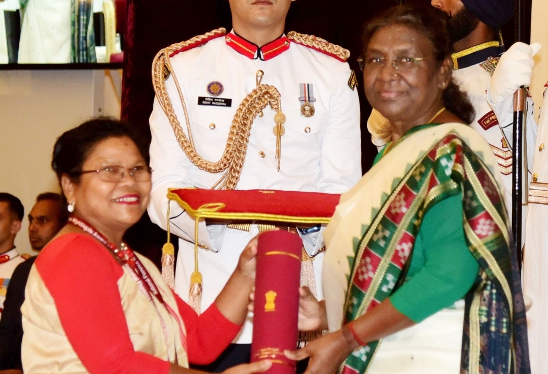 State nurse gets Florence Nightingale award from President - Meghalaya ...